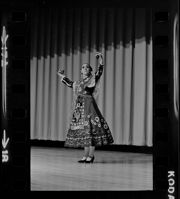 Jose Greco Flamenco dance troop at Nock Middle School - Digital ...