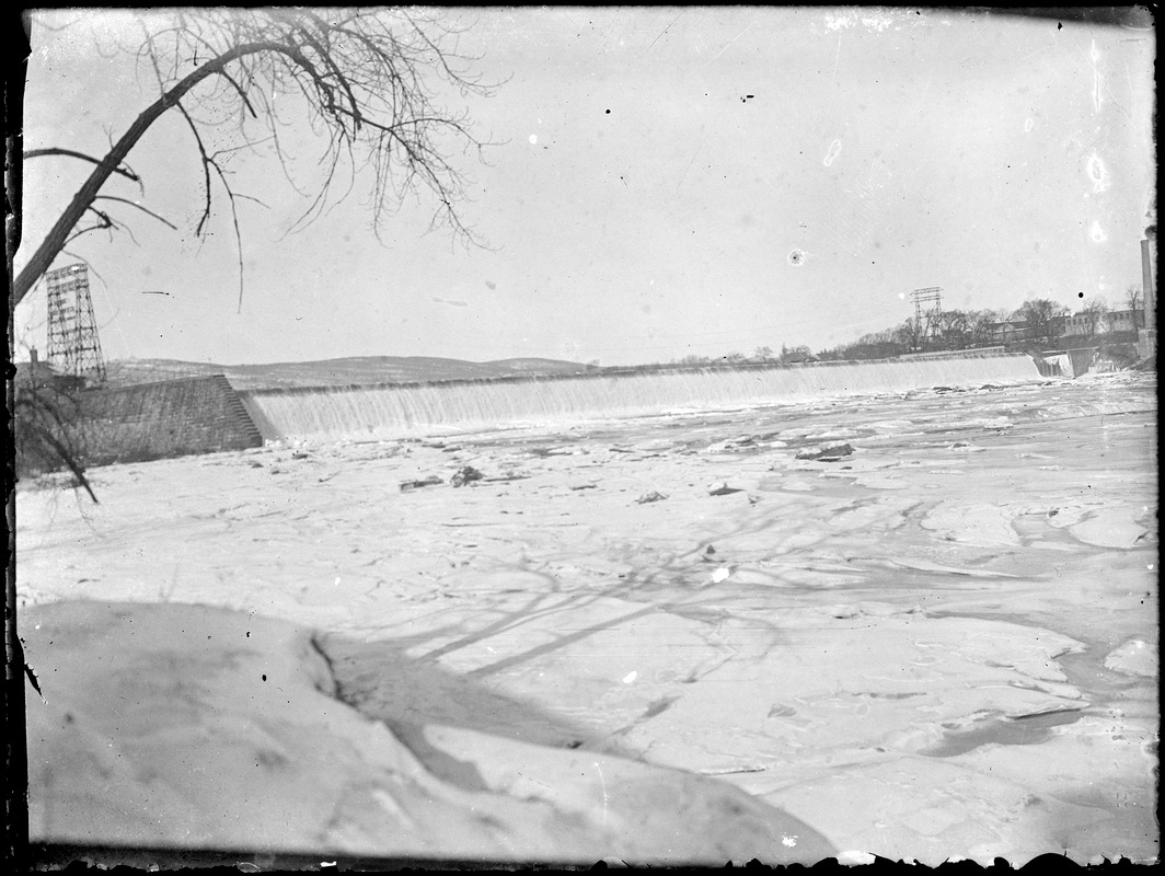 Frozen dam at Holyoke - Digital Commonwealth