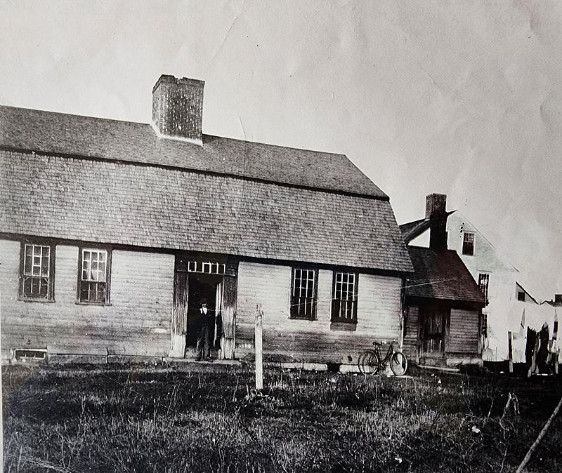 Cornet John Farnum House - Digital Commonwealth