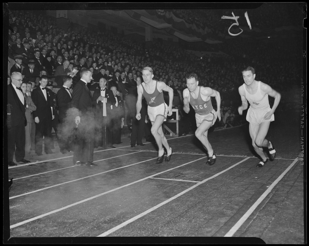 Famous miler, Glenn Cunningham, at start of race at Boston Garden ...