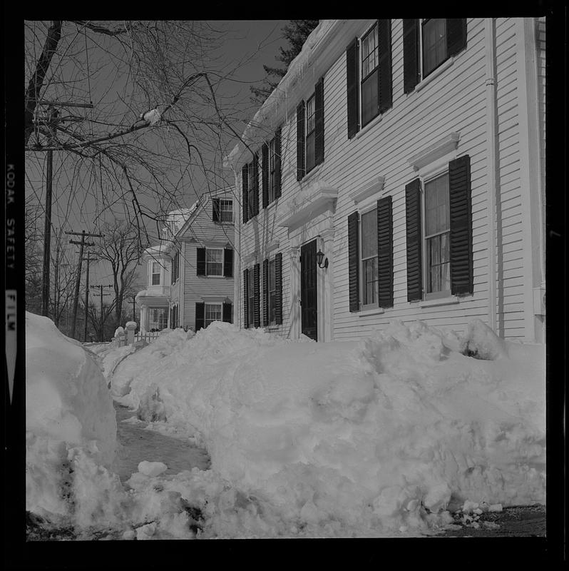 Snow scenes, High Street - Digital Commonwealth