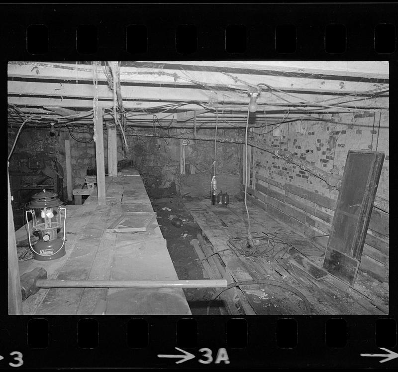 O’Brien building, Green Street, Inn Street, Old Newbury crafters ...