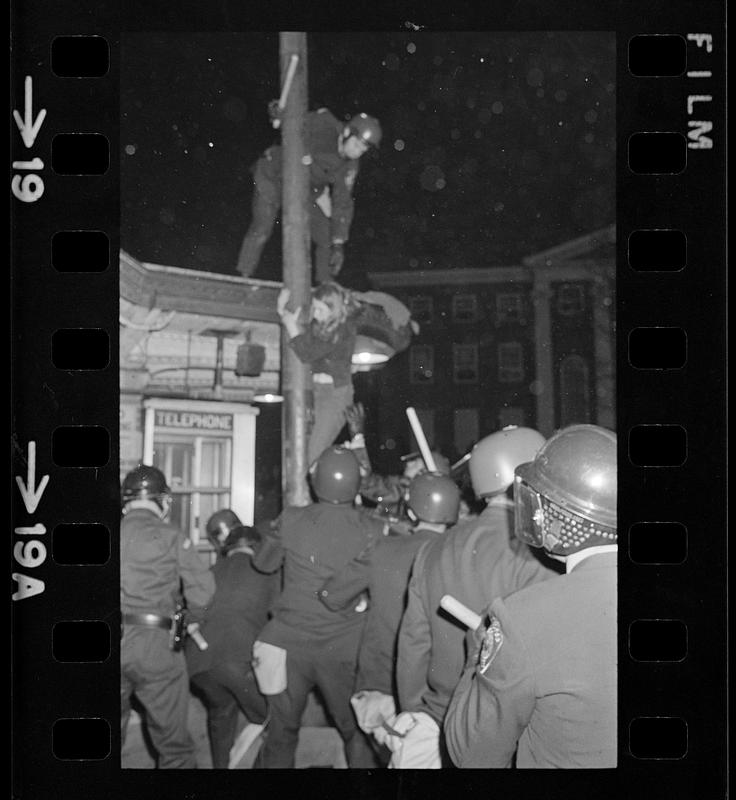 Harvard Square anti-war riot: Police assault demonstrators, Cambridge ...