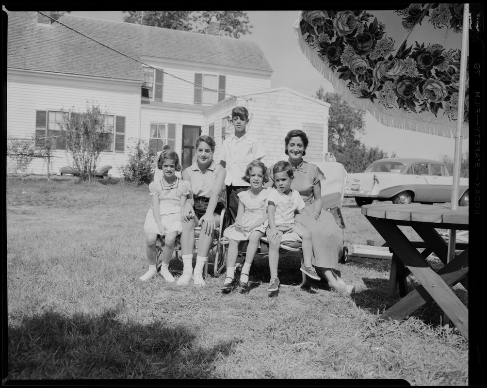 Caliri family - Digital Commonwealth