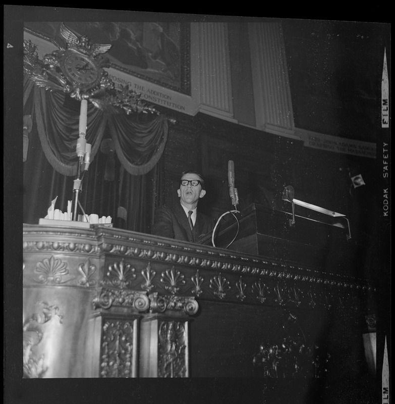David Bartley addresses the House - Digital Commonwealth