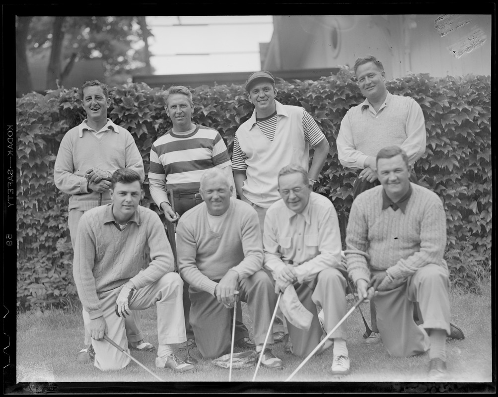 Group of golfers pose - Digital Commonwealth