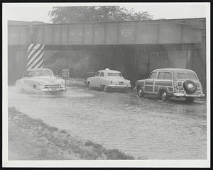 Storrow Drive near B. U. bridge. - Digital Commonwealth