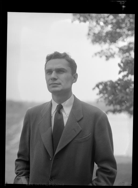 Dr. Alvin Zander - Digital Commonwealth