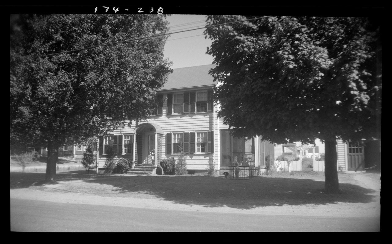 238 Hunnewell St - Digital Commonwealth