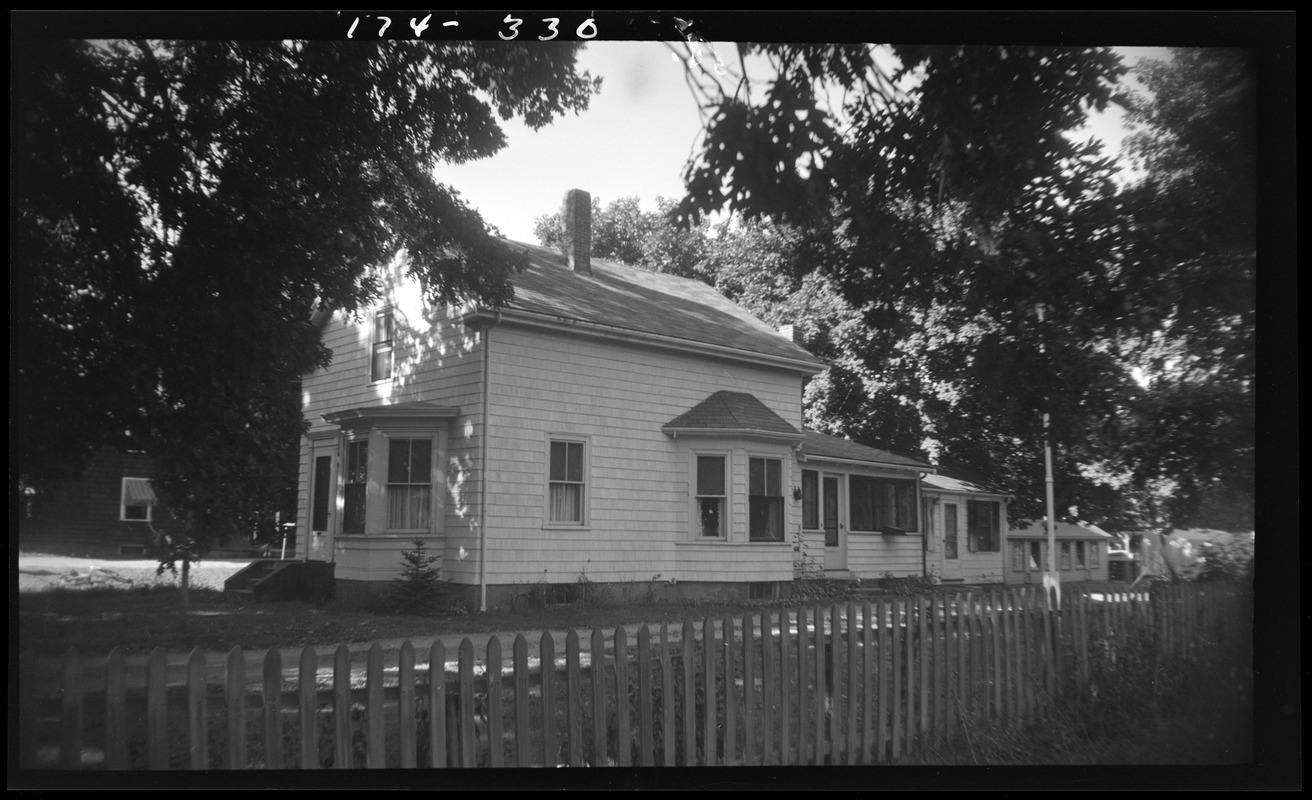 330 Hunnewell St - Digital Commonwealth