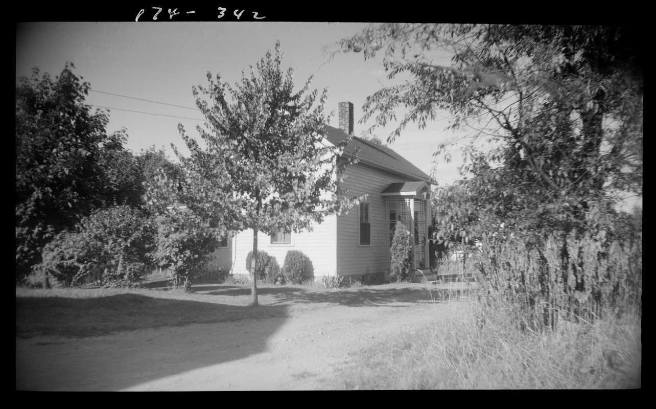 342 Hunnewell St - Digital Commonwealth