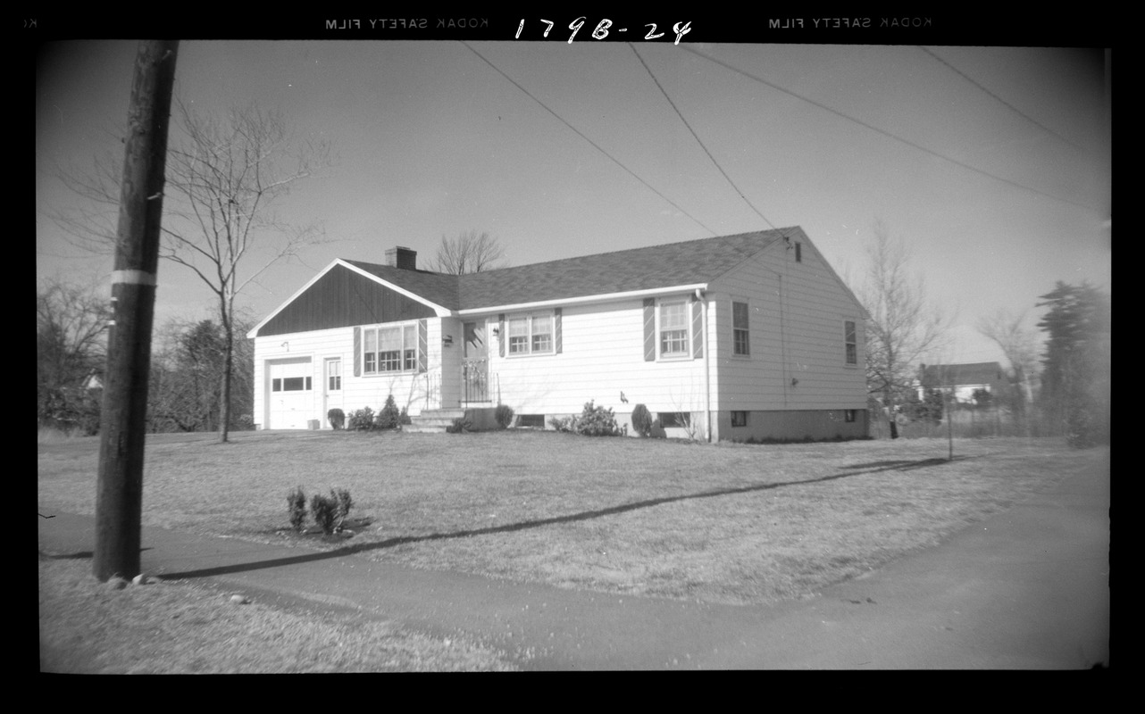24 Jarvis Circle - Digital Commonwealth