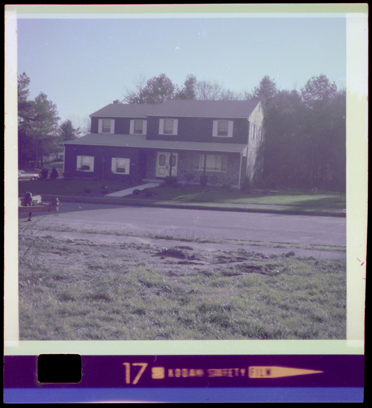 15 Meetinghouse Circle - Digital Commonwealth
