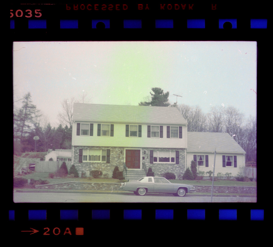 26 Meetinghouse Circle - Digital Commonwealth