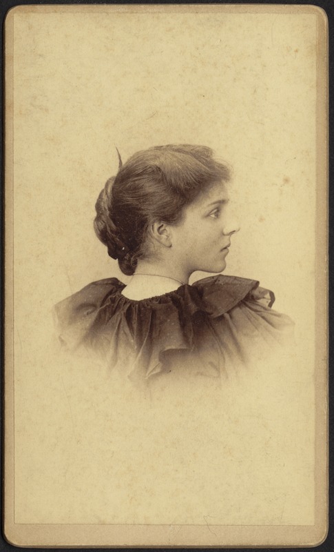 Profile portrait of Isabel Stevens - Digital Commonwealth