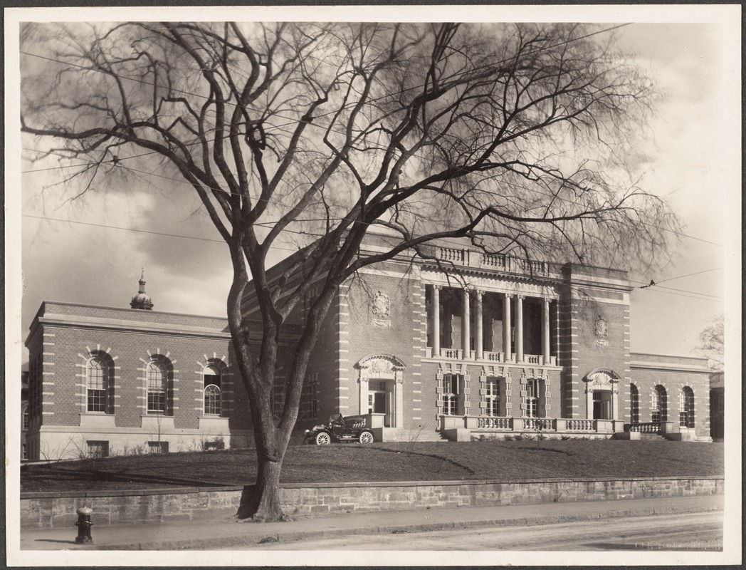 Public Library, 1910 building, Washington St. - Digital Commonwealth