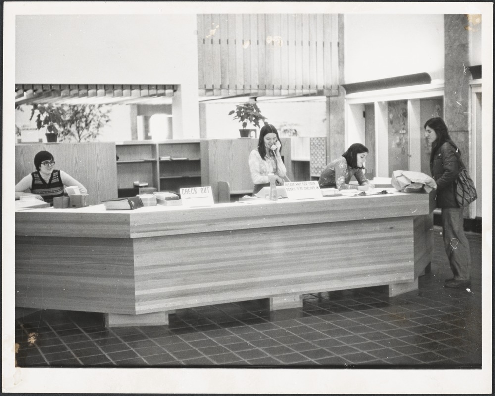 Main library, 1971 building, circulation desk - Digital Commonwealth