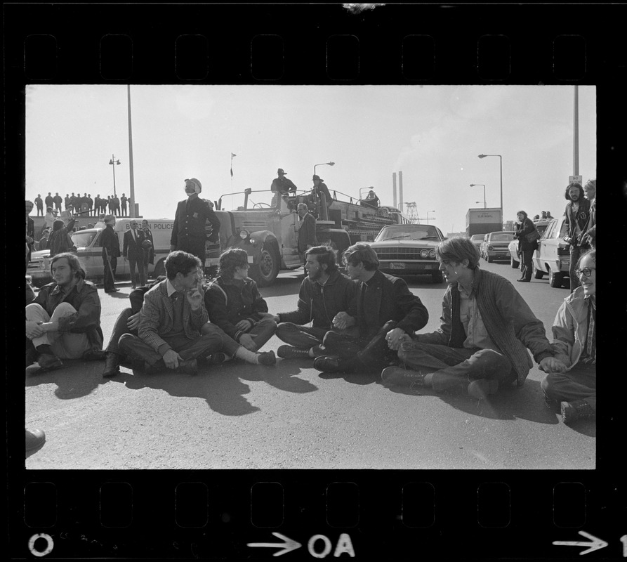 Anti-war protest at Boston Army Base - Digital Commonwealth