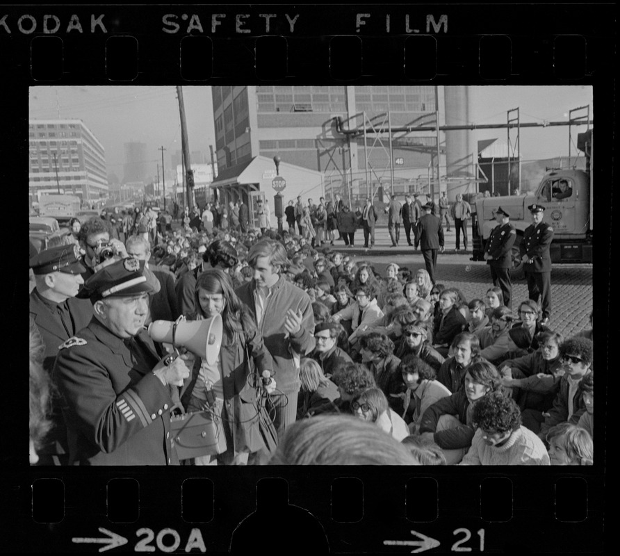 Anti-war protest at Boston Army Base - Digital Commonwealth