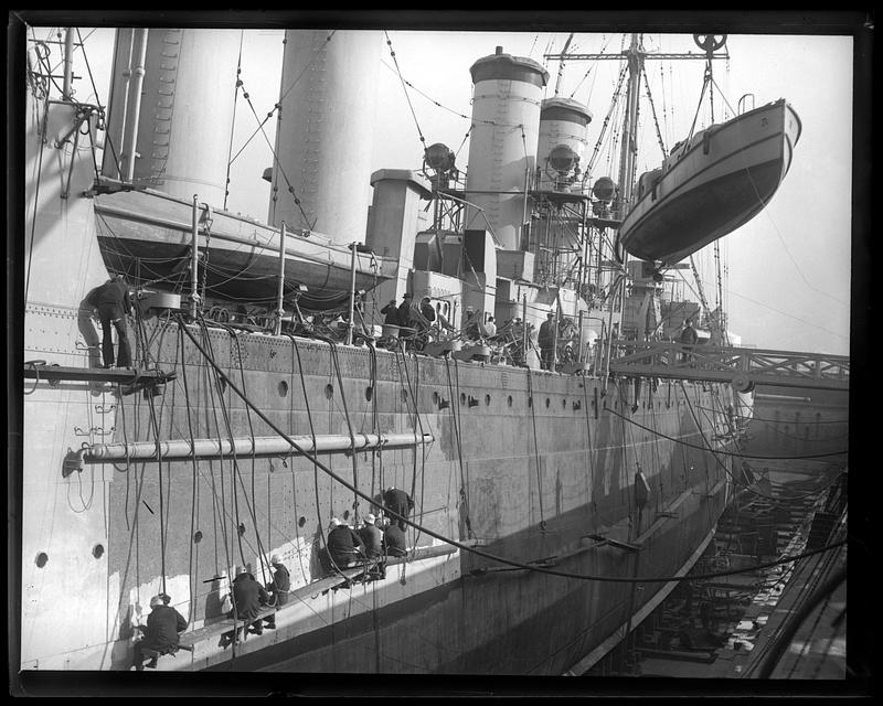 USS Raleigh at Navy Yard dry dock - Digital Commonwealth