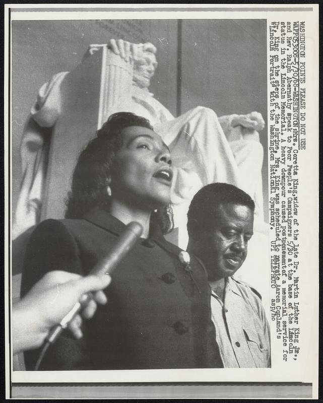 Mrs. Coretta King, widow of the late Dr. Martin Luther King Jr., and ...