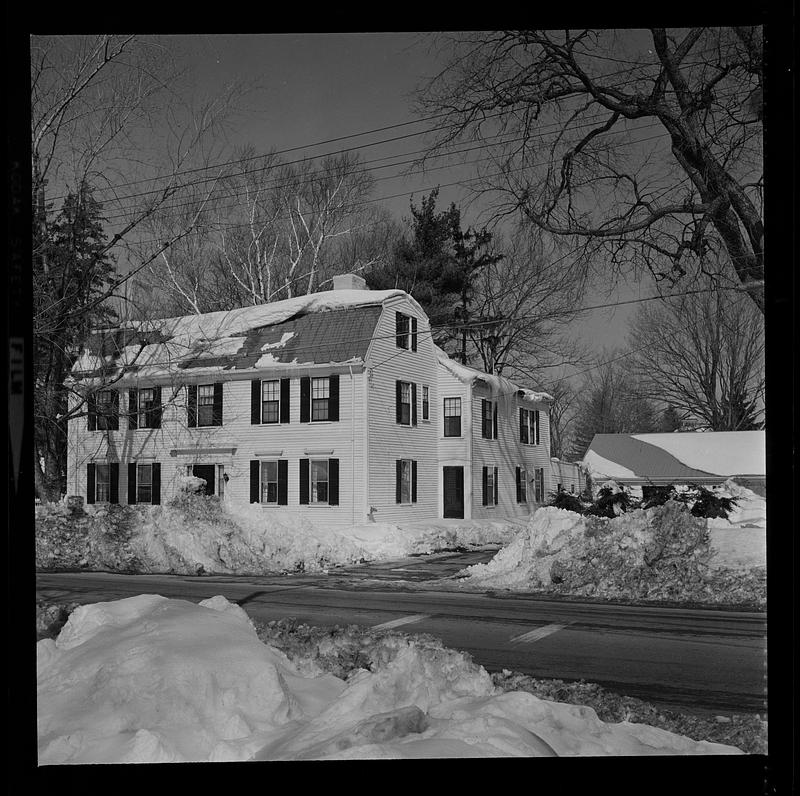 Snow scenes, High Street - Digital Commonwealth