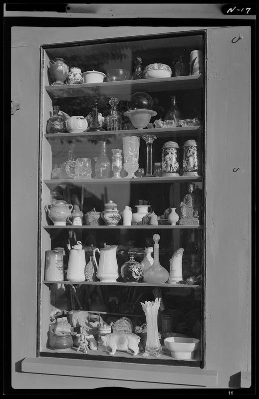 Window of antique shop (exterior), Nantucket - Digital Commonwealth