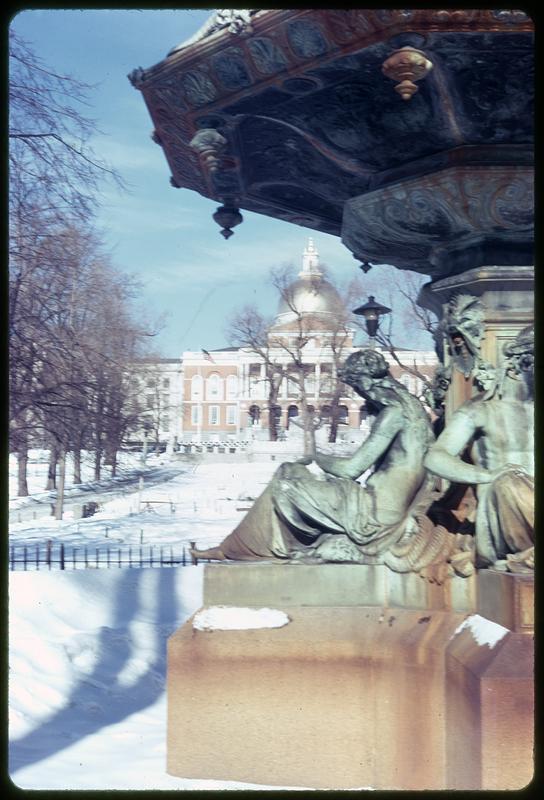 Closeup of Brewer Fountain, Boston - Digital Commonwealth