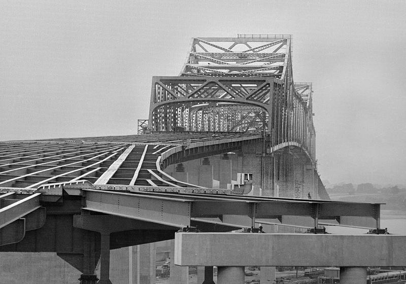 Braga Bridge construction, Fall River - Digital Commonwealth