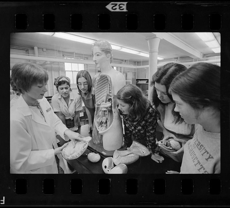 Student Nurses Learn Anatomy Using Dummy Boston Digital Commonwealth student-nurses-learn-anatomy-using-dummy-boston-digital-commonwealth
