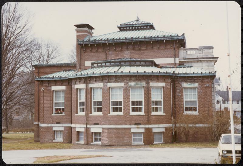 Lawrence Library (side view) - Digital Commonwealth