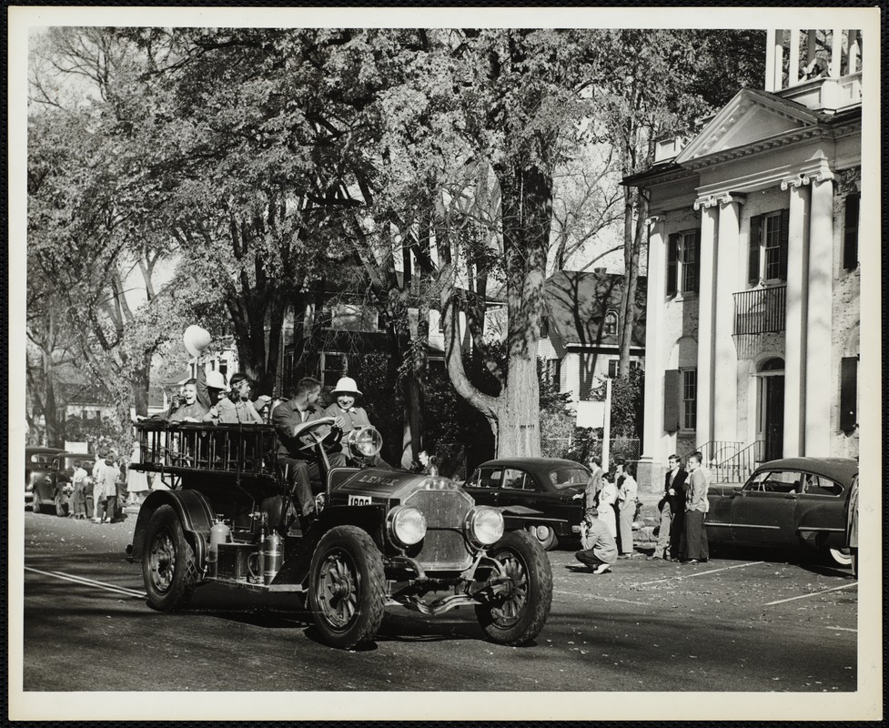 Old Fashioned Days, 1953: parade - Digital Commonwealth