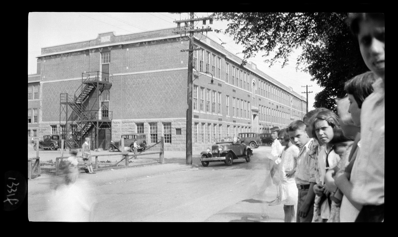Quincy Point Junior High School 1931 - Digital Commonwealth