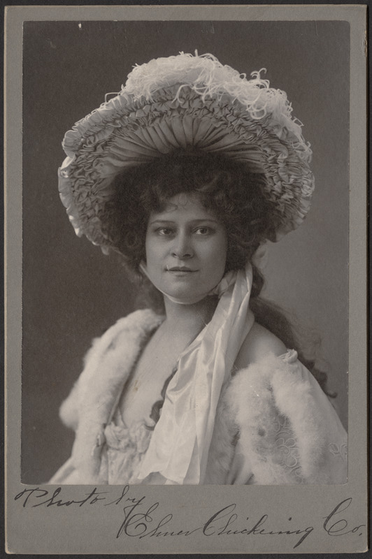 Claude Albright soprano - Digital Commonwealth