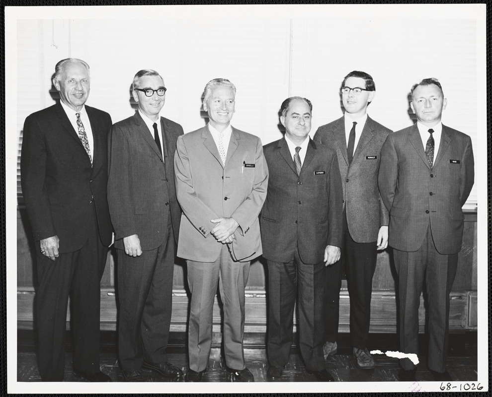 Group of men - Digital Commonwealth