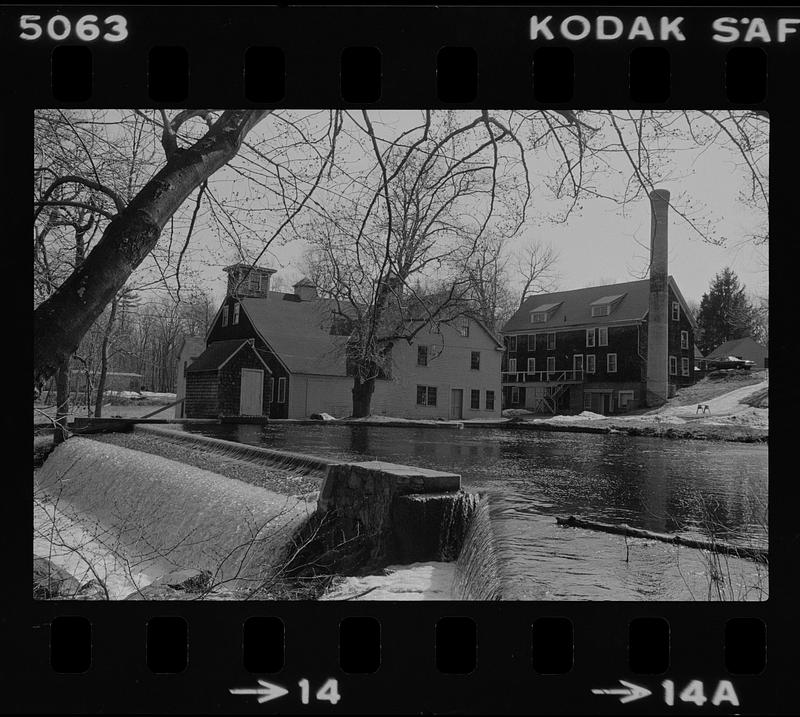 Byfield Snuff Mill - Digital Commonwealth