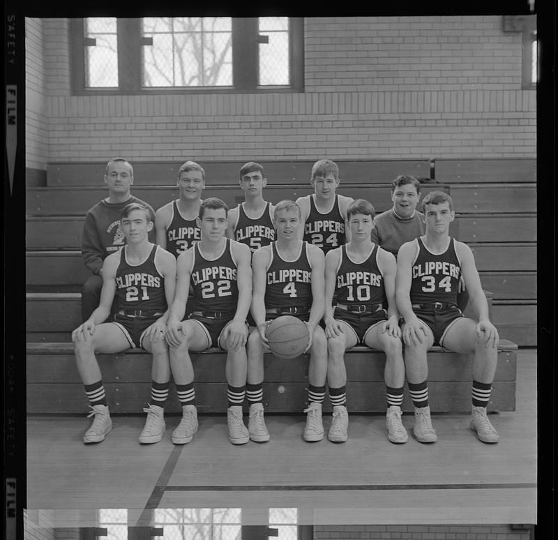 Basketball teams - Digital Commonwealth
