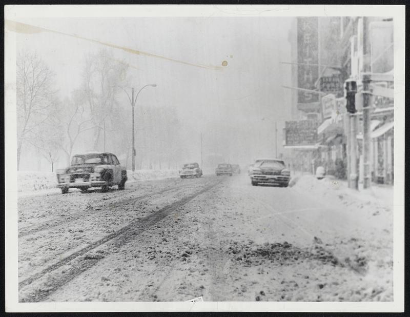 Heavy Snow Shrouded Boston Common as cars inched down Tremont St. at ...