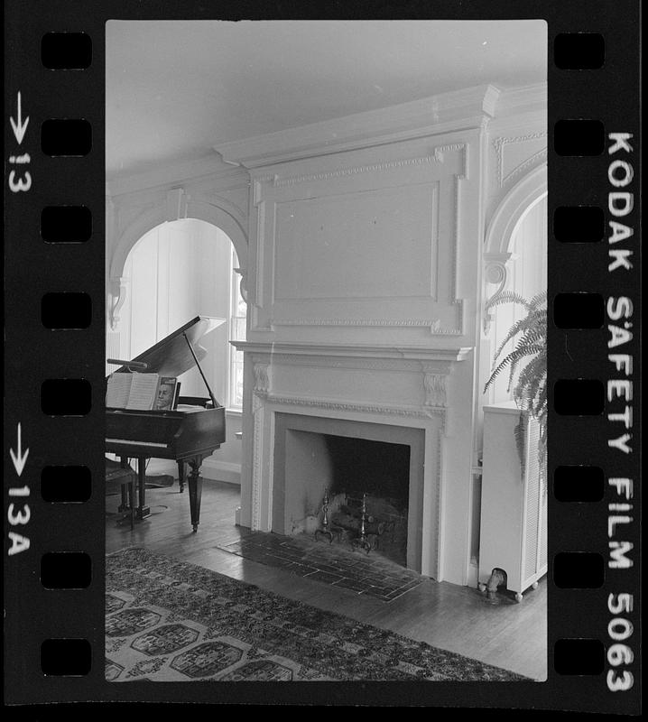Lord Timothy Dexter House, High Street - Digital Commonwealth