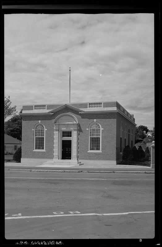 Marblehead, Marblehead Savings Bank exterior - Digital Commonwealth
