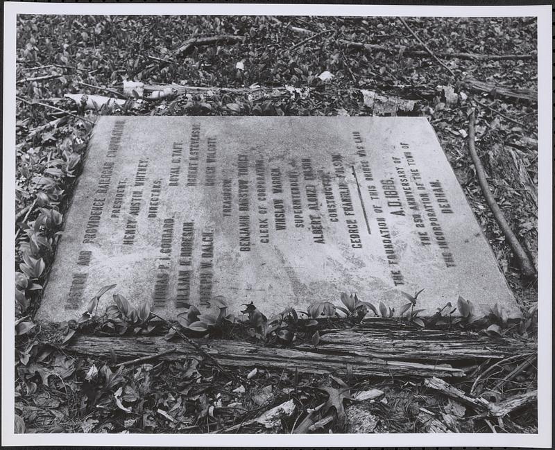 Boston & Providence Railroad plaque - Digital Commonwealth