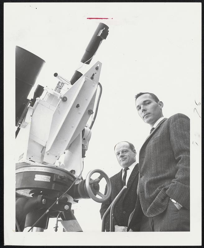 Using the Ruby Laser in the device above, Air Force Cambridge Research ...