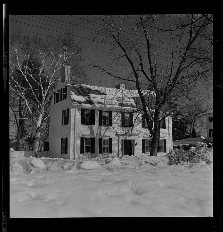 Snow scenes, High Street - Digital Commonwealth