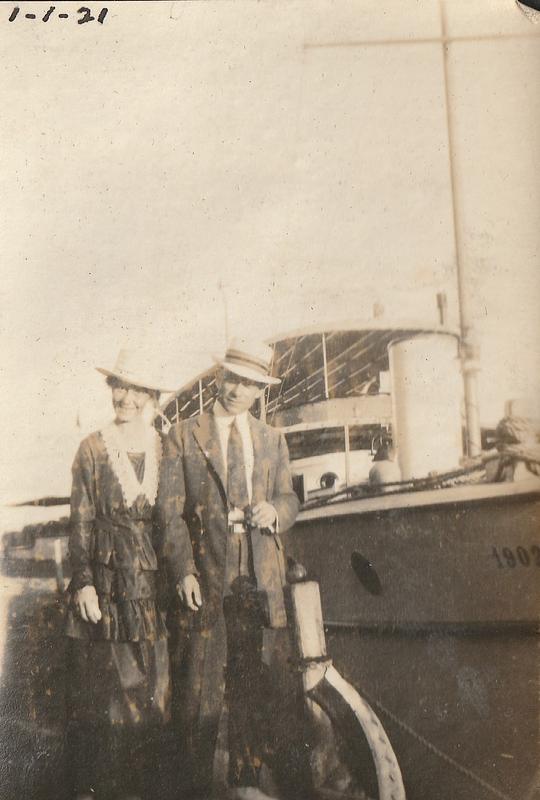 George and Harriet Thoms Chase, Florida, 1921 - Digital Commonwealth