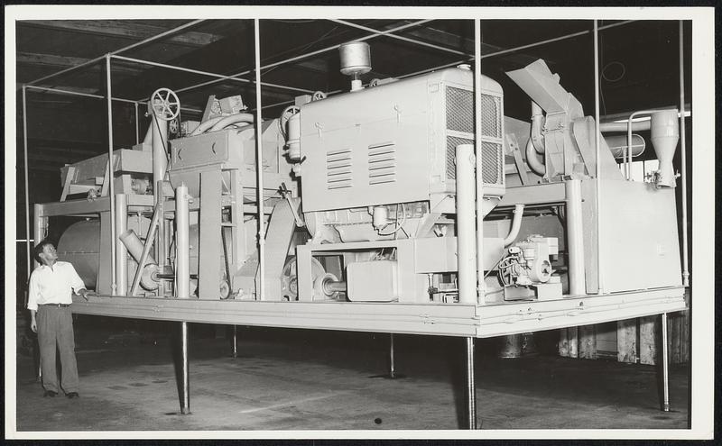 Machine Capable of feeding 60,000 people daily. - Digital Commonwealth