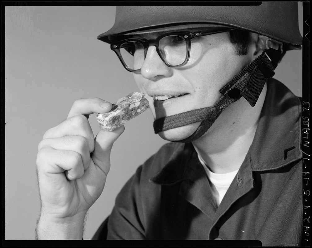 FEL, food freezedried, compressed, vegetable (as eaten by G.I ...