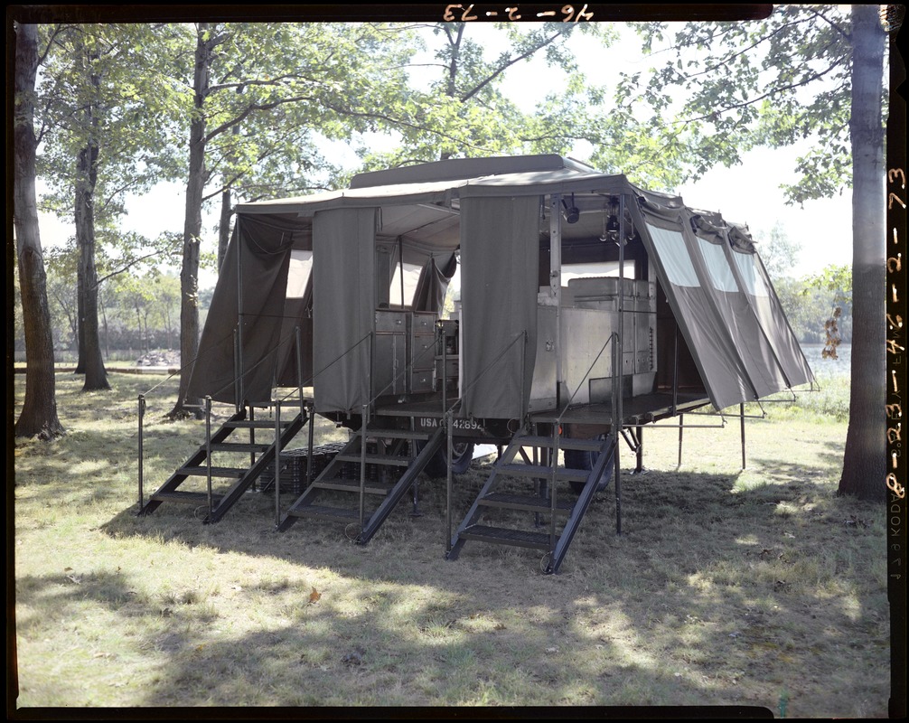 FEL, equipment, kitchen, mobile, field (assembled, sides down ...