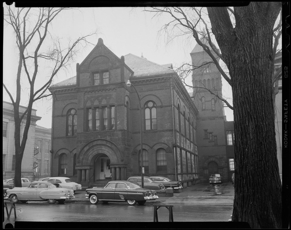 Courthouse from the outside, street view with cars - Digital Commonwealth
