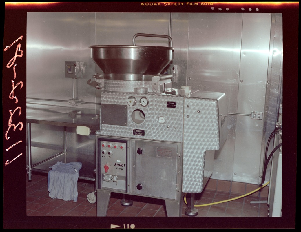 Food lab, vemag[?] stuffer - Digital Commonwealth