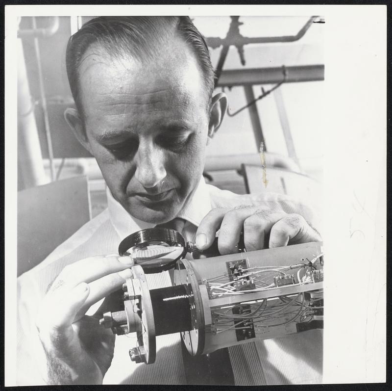 Revolutionary magnet developed by Westinghouse engineers weighs one ...